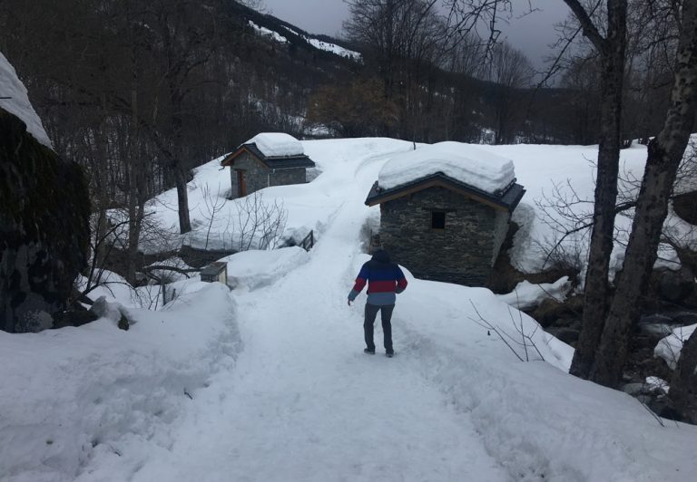 A winter season in the French Alps: March and April - Look With New Eyes
