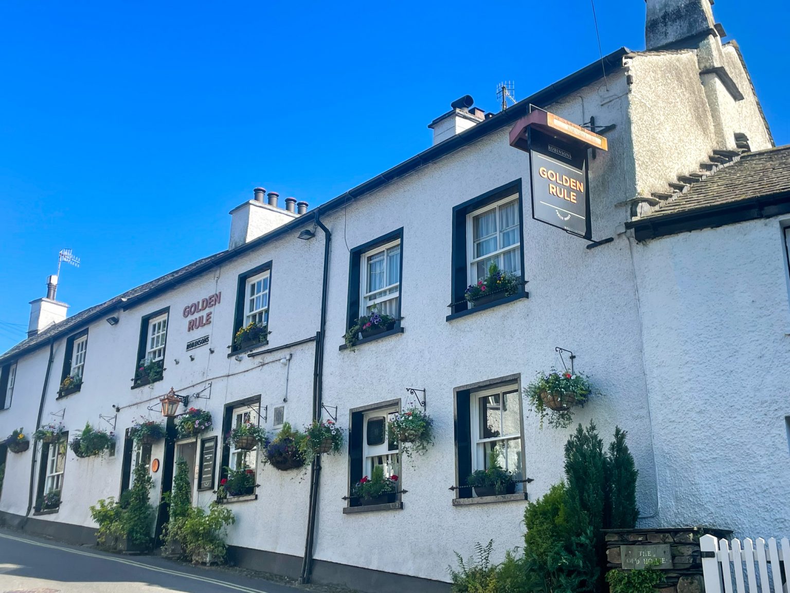 10 of the best pubs in the Lake District for a post-walk drink • Look ...
