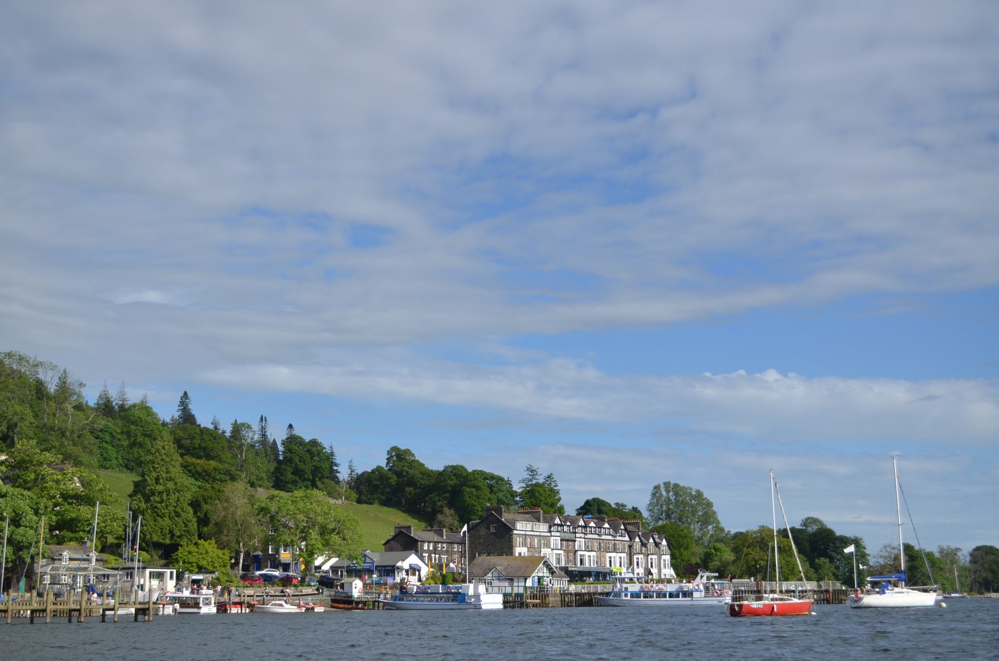 The complete guide to visiting Ambleside in the Lake District - Look ...