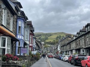 The complete guide to visiting Ambleside in the Lake District - Look ...